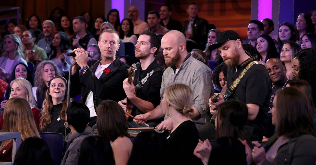 Coldplay apresenta "Cry Cry Cry" pela primeira vez na TV